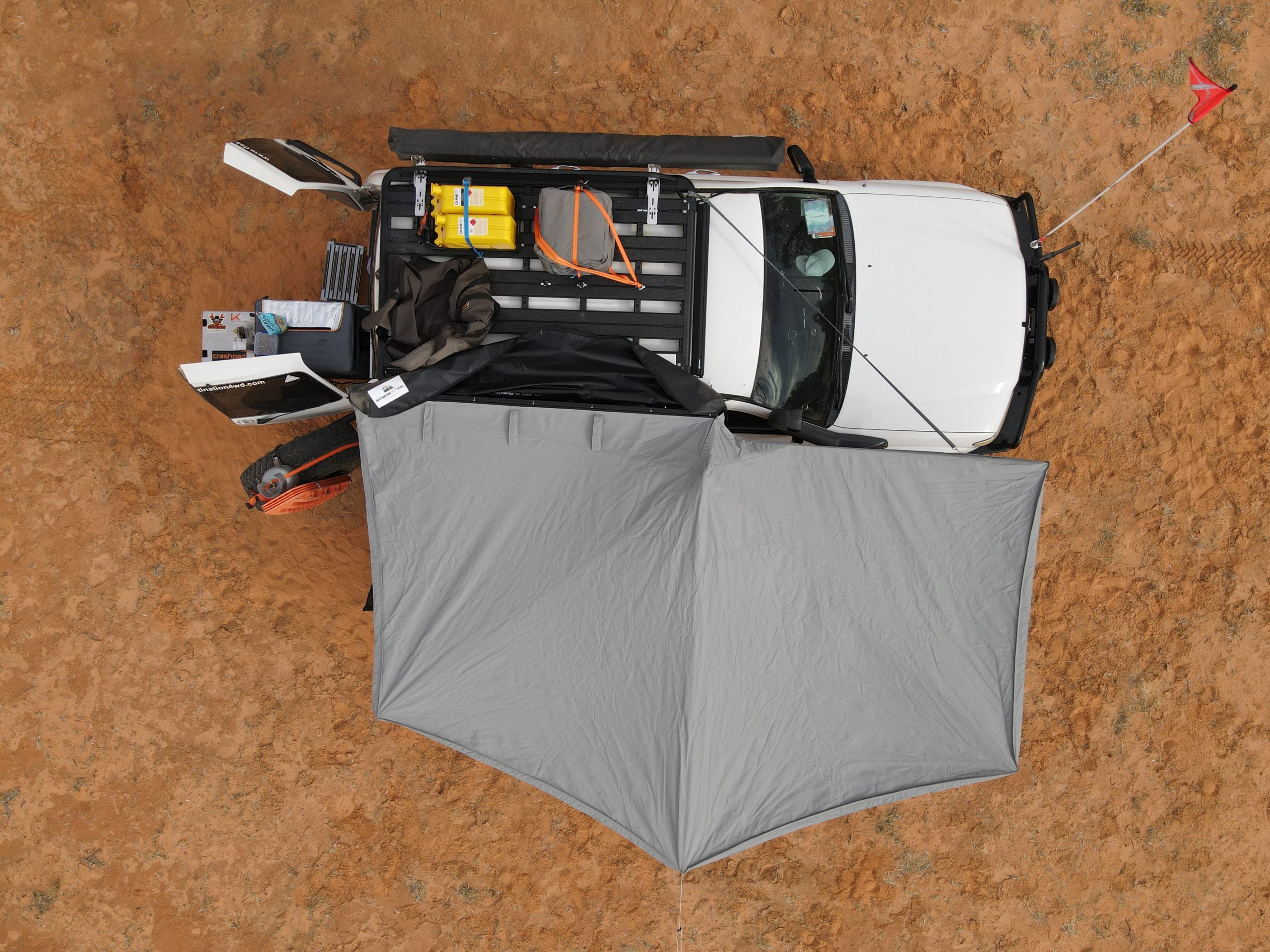D180 degree free standing awning - Destination 4WD | Recurve