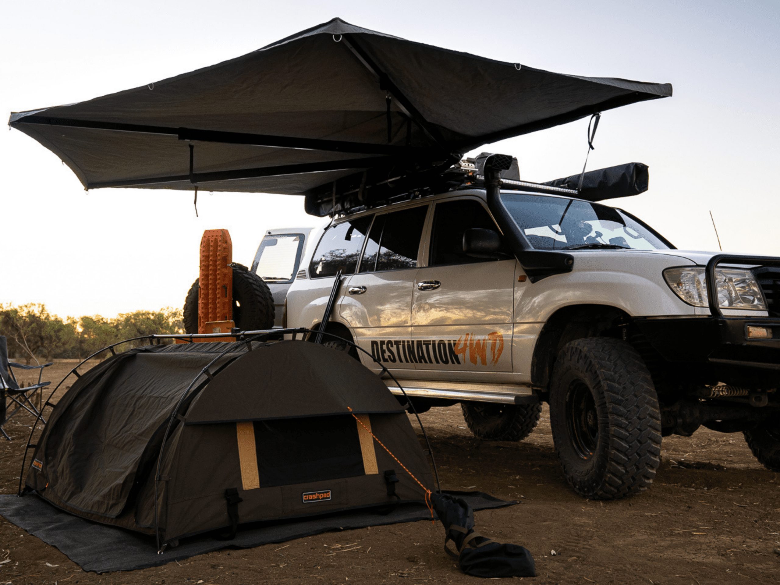 D180 degree free standing awning - Destination 4WD | Recurve