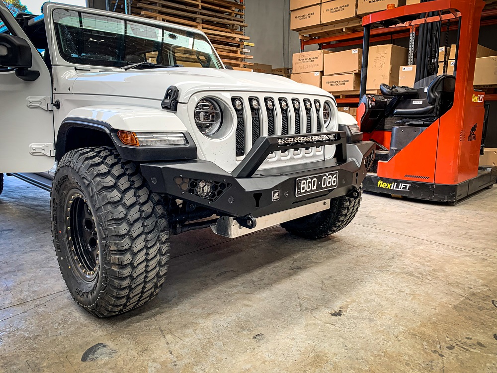 Predator Bull bar, Jeep Wrangler JL and JT Gladiator 2019 on | Recurve