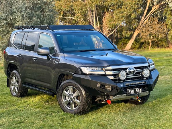 Rock Sliders, Suitable for Toyota Land Cruiser 300 Series, 2022 to ...